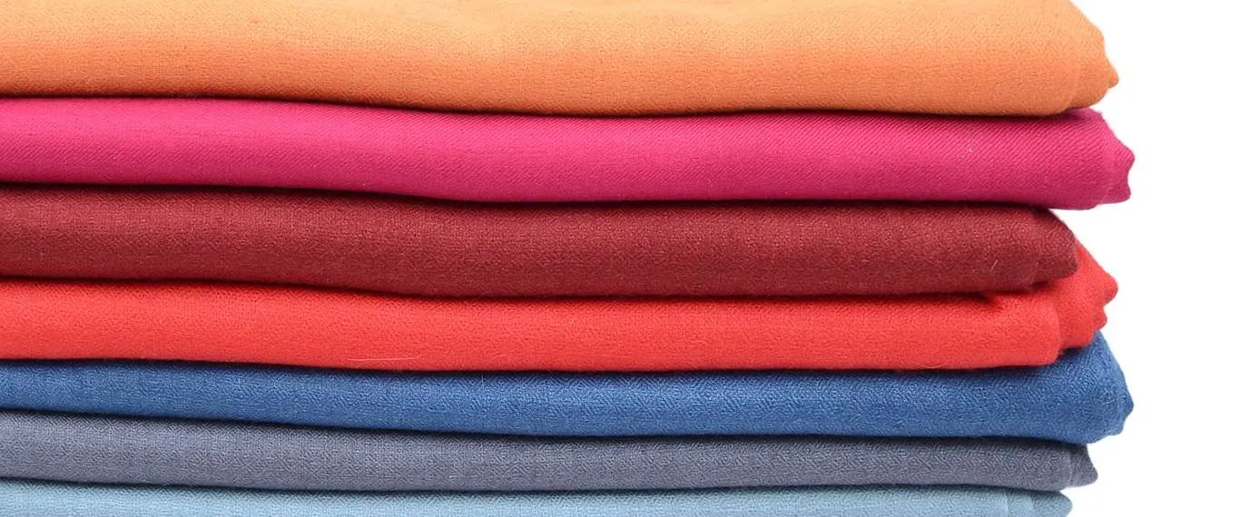 SOLID HUES – Royal Pashminas